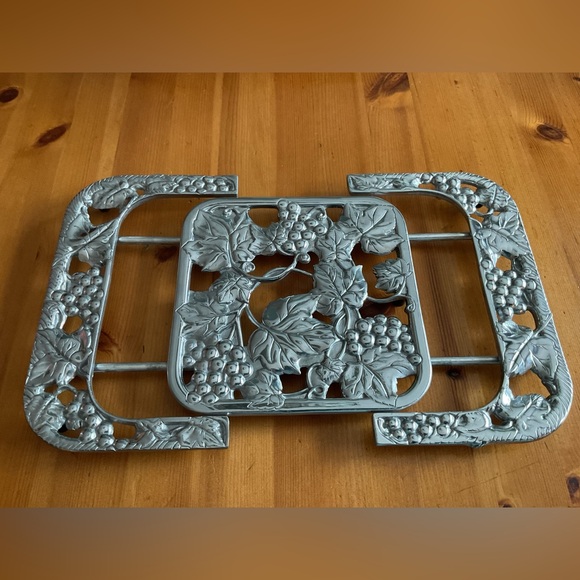 Lenox | Dining | Lenox Expandable Trivet Metal Grape Weave Vine ...